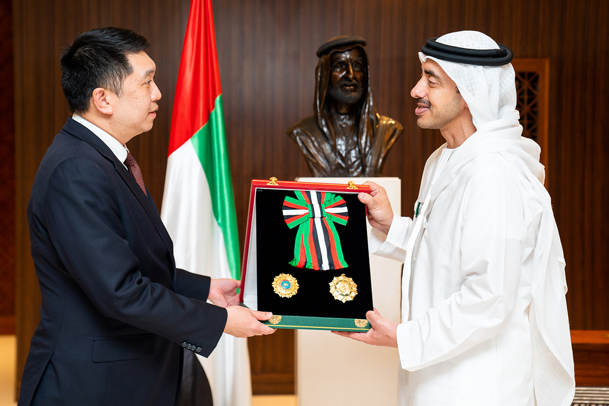 President confers Order of Independence on Singaporean Ambassador.