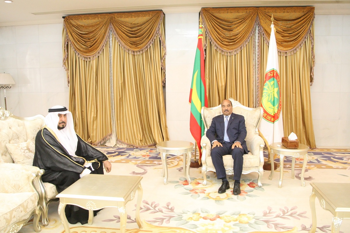 President of Mauritania receives credentials of UAE Ambassador.