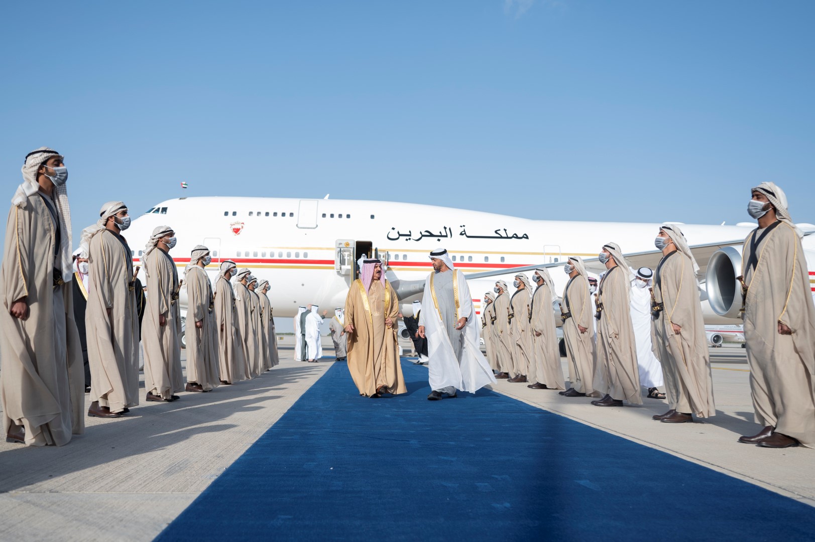 His Highness Sheikh Mohamed bin Zayed receives King Hamad of Bahrain ...