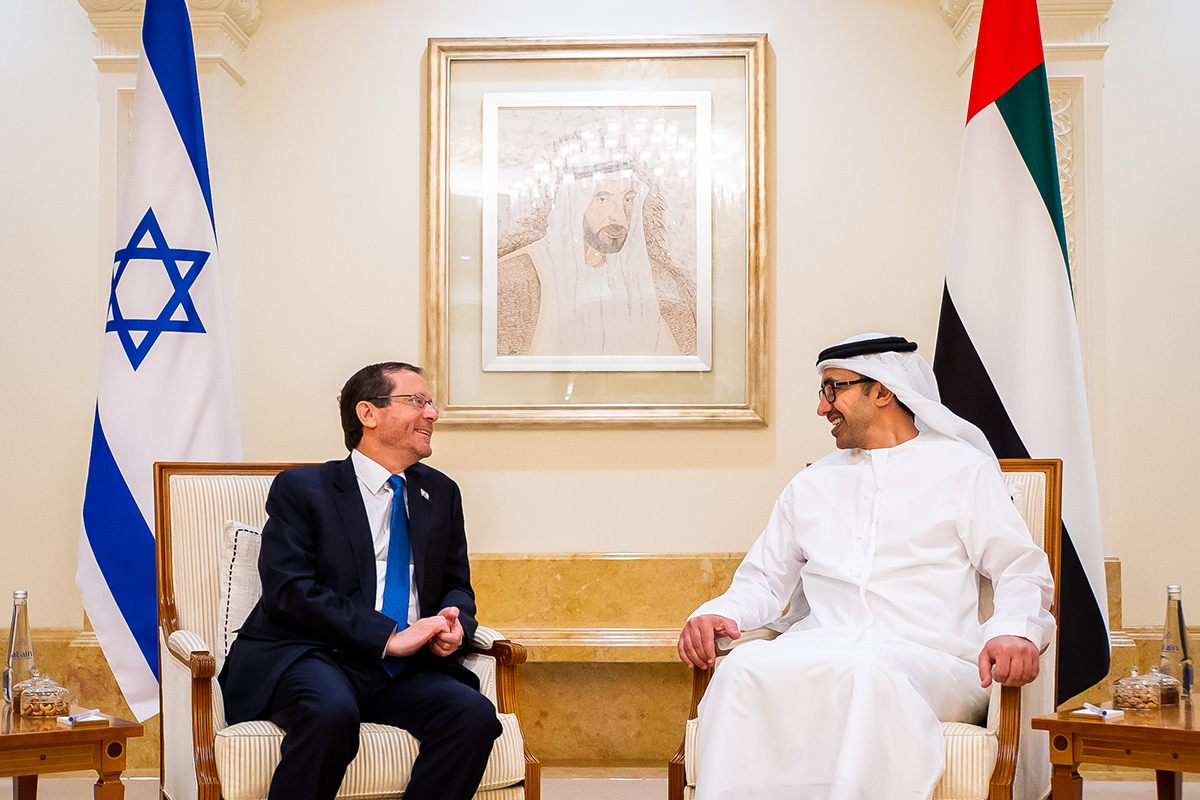 President of Israel arrives in UAE to participate in Abu Dhabi Space Debate