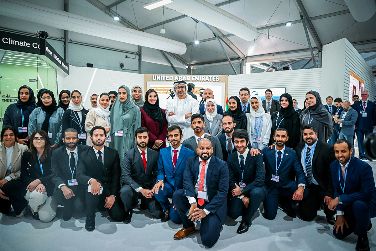 H.H. Sheikh Abdullah bin Zayed visits COP 27 side events, exhibits