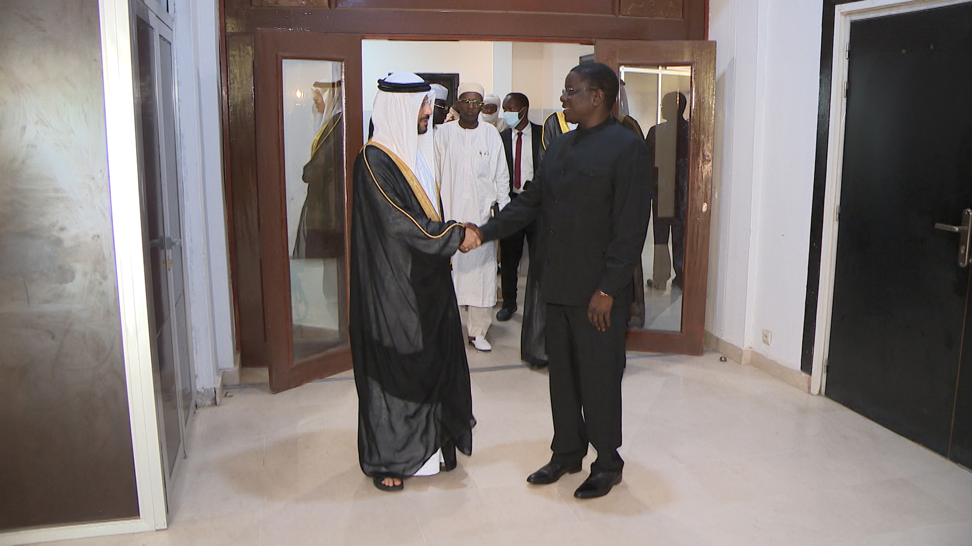 Prime Minister of Chad meets UAE Ambassador