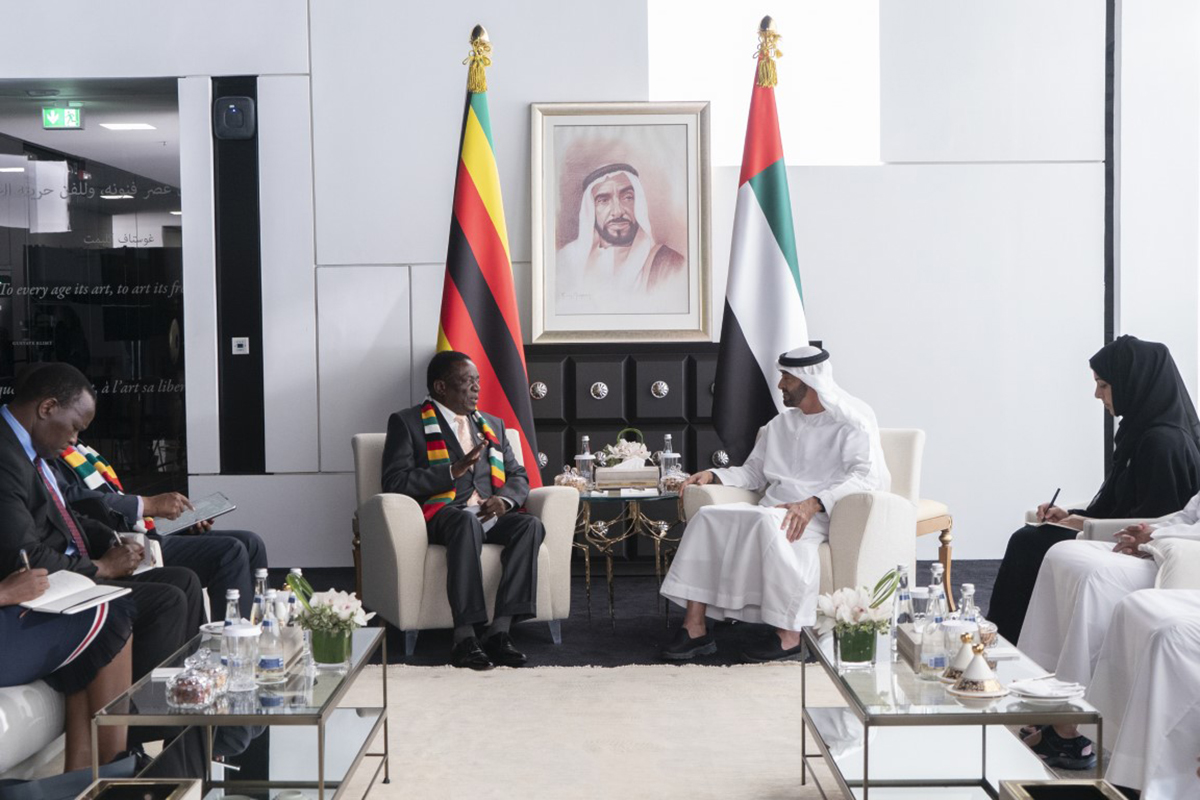 His Highness Sheikh Mohamed bin Zayed, President of Zimbabwe discuss ...