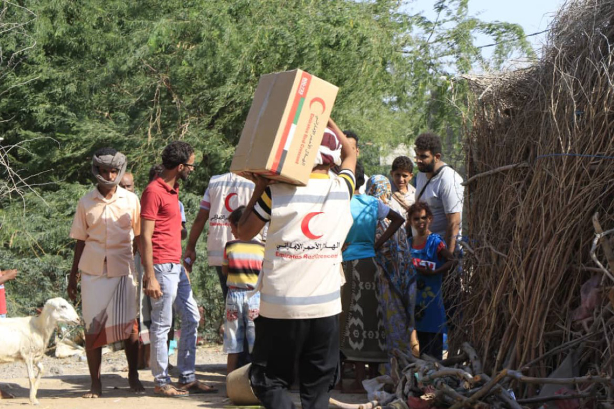 UAE provides urgent food aid, medicines to families in Al Mocha, Yemen.