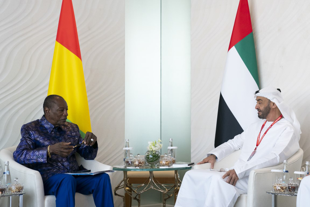 His Highness Sheikh Mohamed bin Zayed, President of Guinea discuss ...